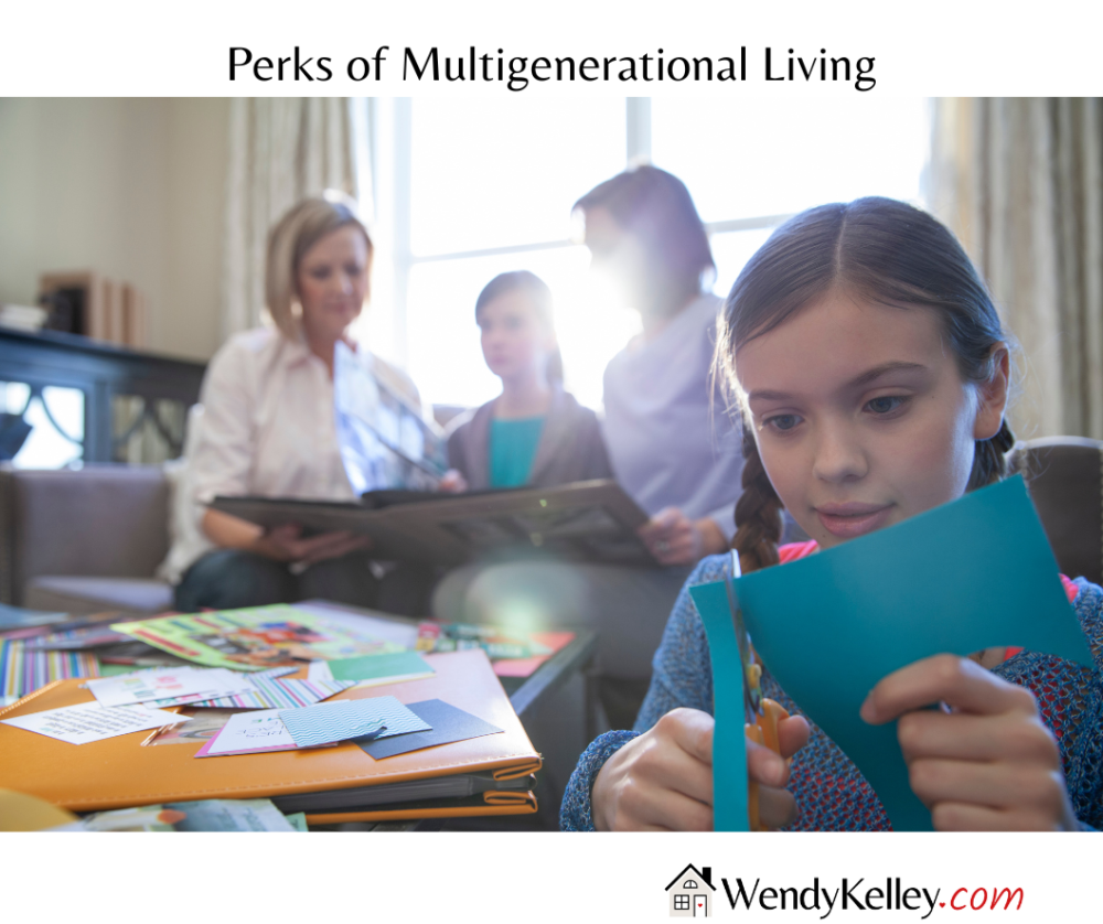 Perks of Non-Conventional Living: A Multigenerational Modern Family ...